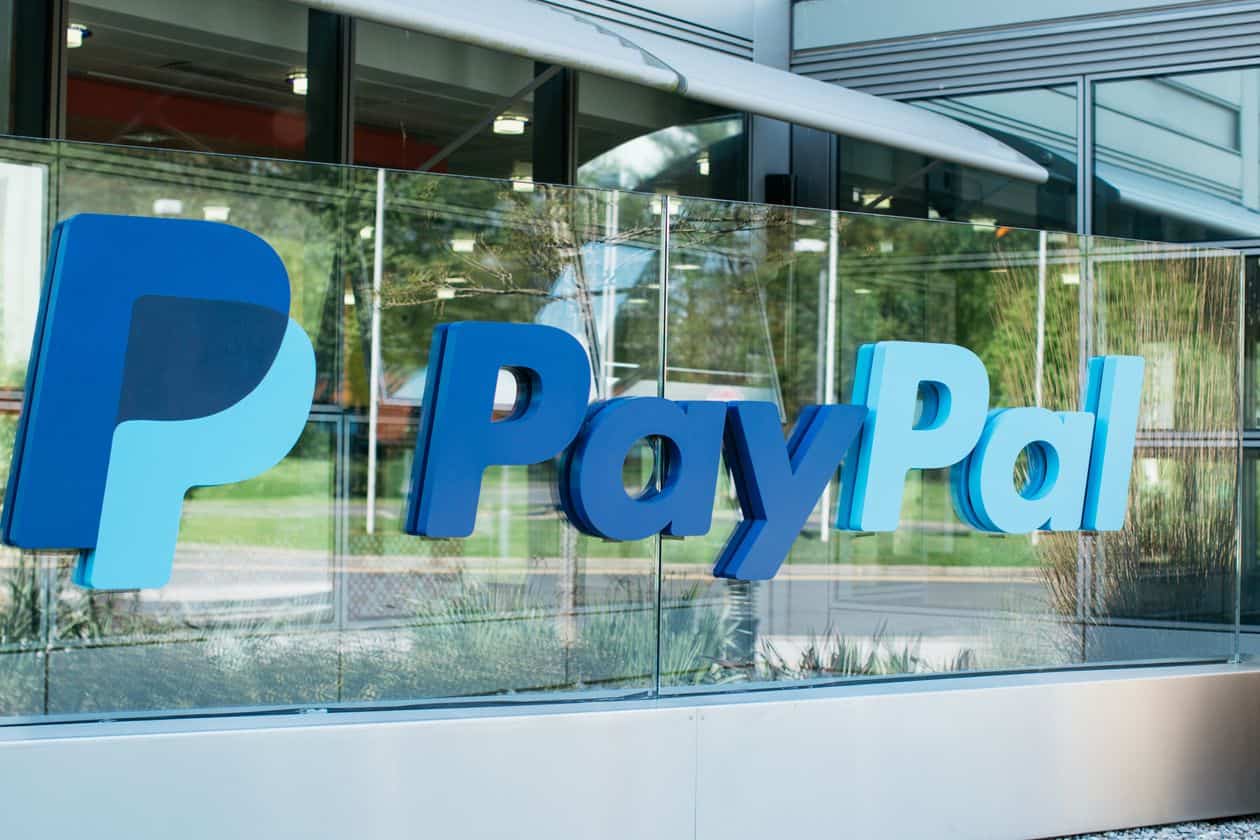 PayPal targets 750 million active accounts by 2025, double what it has ...