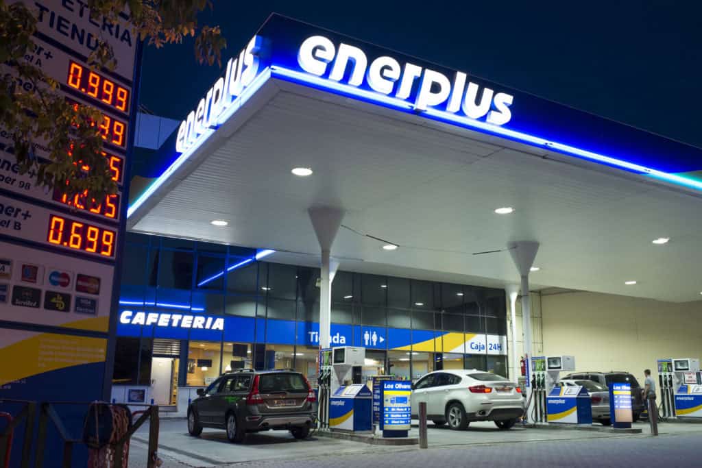 Tudor Pickering Increases Enerplus (TSE:ERF) Price Target to C$20.00 ...